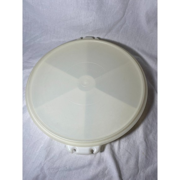 Tupperware | Kitchen | Vintage Tupperware 45 Lid 22416 Party Susan ...